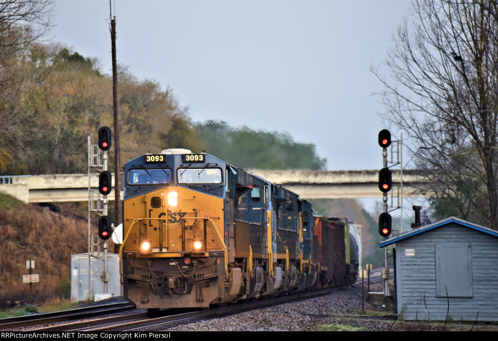 CSX 3093 Q457